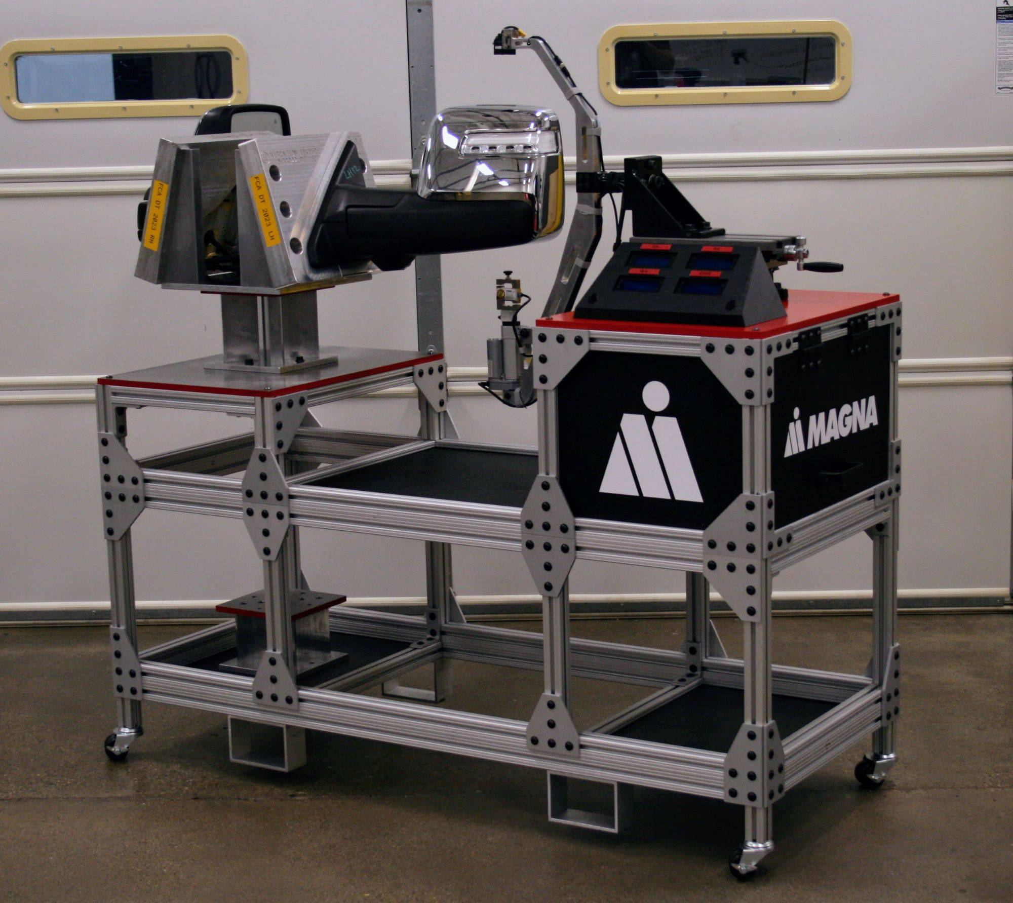 Senior Project Team 13 - Magna Mirrors - School of Engineering - Grand ...